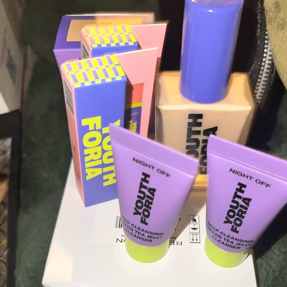 Youth Foria | Makeup | Makeup Set All By Youth Foria Cleanser Primer ...